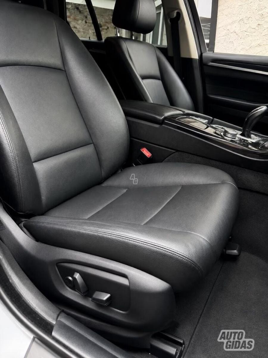 Pelēks BMW 530 2016 Kauņa, ar dzinēja tilpumu 3.00 L un nobraukumu 160 tūkst. km par 19000 €, foto 21 vietnē AUTOMOTO.COM.LV