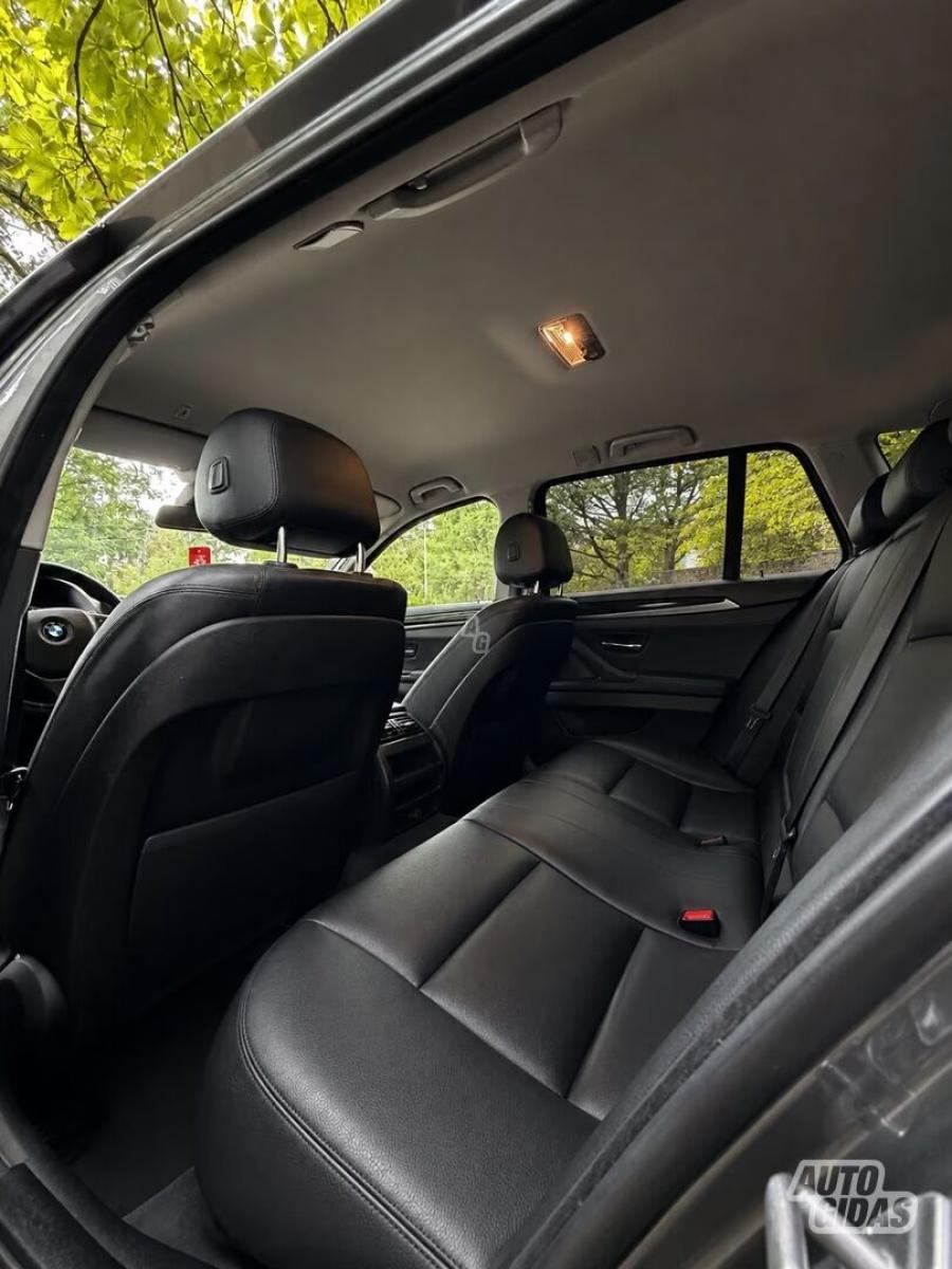 Pelēks BMW 530 2016 Kauņa, ar dzinēja tilpumu 3.00 L un nobraukumu 160 tūkst. km par 19000 €, foto 22 vietnē AUTOMOTO.COM.LV