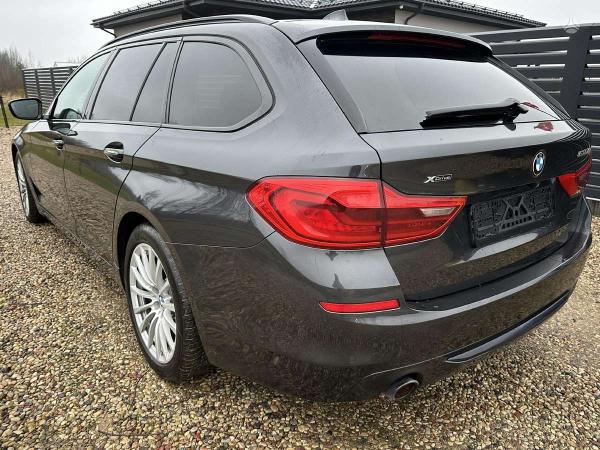 Pelēks BMW 530 2017 Utena, ar dzinēja tilpumu 2.99 L un nobraukumu 240 tūkst. km par 14900 €, foto 4 vietnē AUTOMOTO.COM.LV