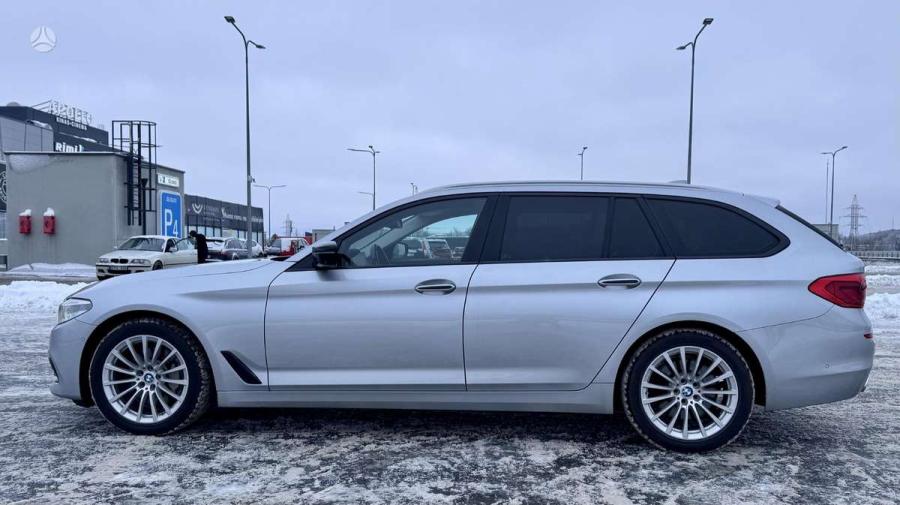 Pelēks BMW 530 2017 Viļņa, ar dzinēja tilpumu 3.00 L un nobraukumu 177 tūkst. km par 19990 €, foto 8 vietnē AUTOMOTO.COM.LV