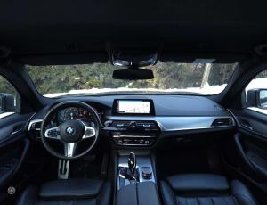 Pelēks BMW 530 2017 Kauņa, ar dzinēja tilpumu 3.00 L un nobraukumu 279 tūkst. km par 19999 €, foto 16 vietnē AUTOMOTO.COM.LV