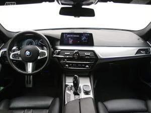 Pelēks BMW 530 2017 Viļņa, ar dzinēja tilpumu 2.00 L un nobraukumu 239 tūkst. km par 19199 €, foto 3 vietnē AUTOMOTO.COM.LV