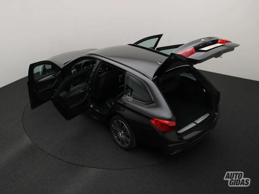 Pelēks BMW 530 2017 Viļņa, ar dzinēja tilpumu 2.00 L un nobraukumu 239 tūkst. km par 19199 €, foto 14 vietnē AUTOMOTO.COM.LV