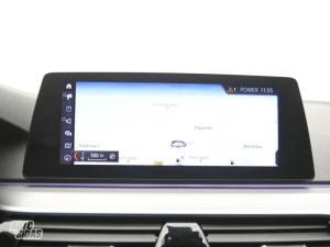 Pelēks BMW 530 2017 Viļņa, ar dzinēja tilpumu 2.00 L un nobraukumu 239 tūkst. km par 19199 €, foto 25 vietnē AUTOMOTO.COM.LV