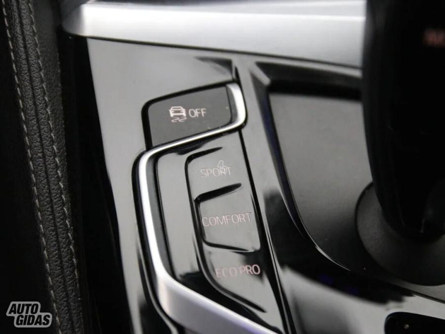 Pelēks BMW 530 2017 Viļņa, ar dzinēja tilpumu 2.00 L un nobraukumu 239 tūkst. km par 19199 €, foto 31 vietnē AUTOMOTO.COM.LV