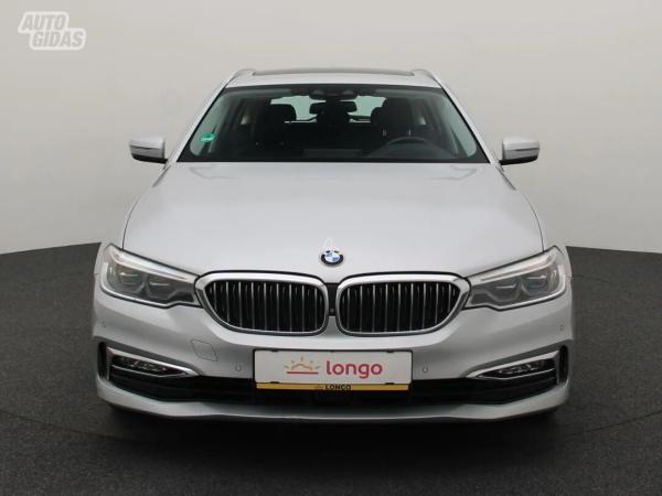 Grey BMW 530 2017 in Vilnius, with an engine capacity of 3.00 L and mileage of 205 thousand km for 19999 €, photo 3 on AUTOMOTO.COM.LV
