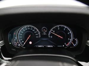 Grey BMW 530 2017 in Vilnius, with an engine capacity of 3.00 L and mileage of 243 thousand km for 19799 €, photo 20 on AUTOMOTO.COM.LV