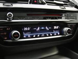 Grey BMW 530 2017 in Vilnius, with an engine capacity of 3.00 L and mileage of 243 thousand km for 19799 €, photo 21 on AUTOMOTO.COM.LV