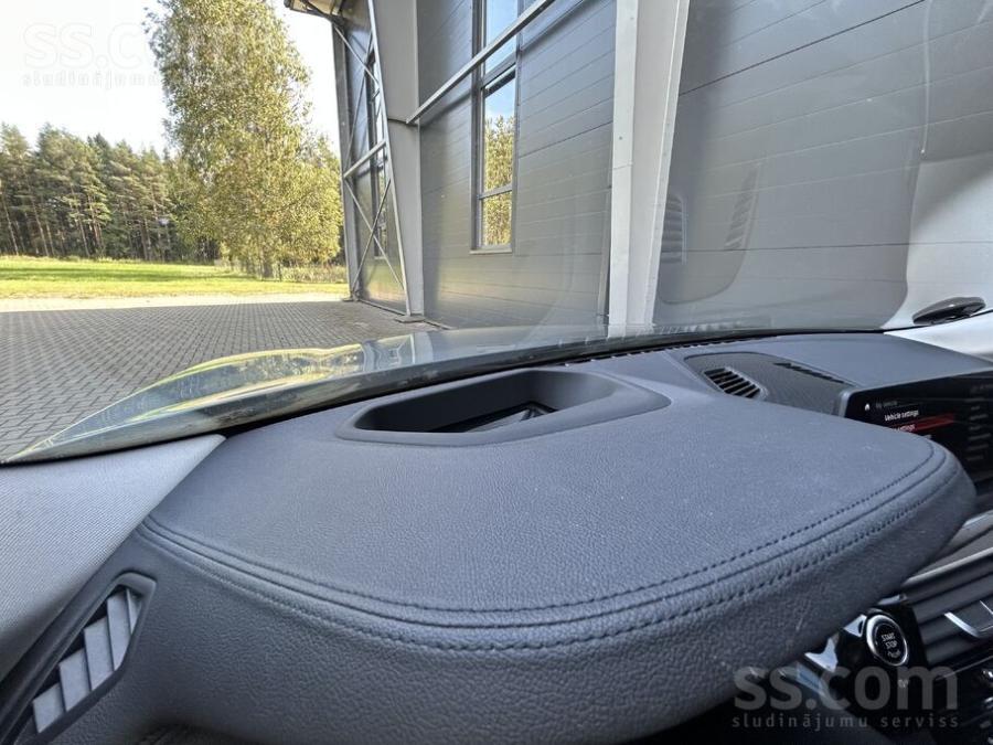 Pelēks BMW 530 2017 Talsi, ar dzinēja tilpumu 3.00 L un nobraukumu 0 tūkst. km par 17990 €, foto 32 vietnē AUTOMOTO.COM.LV