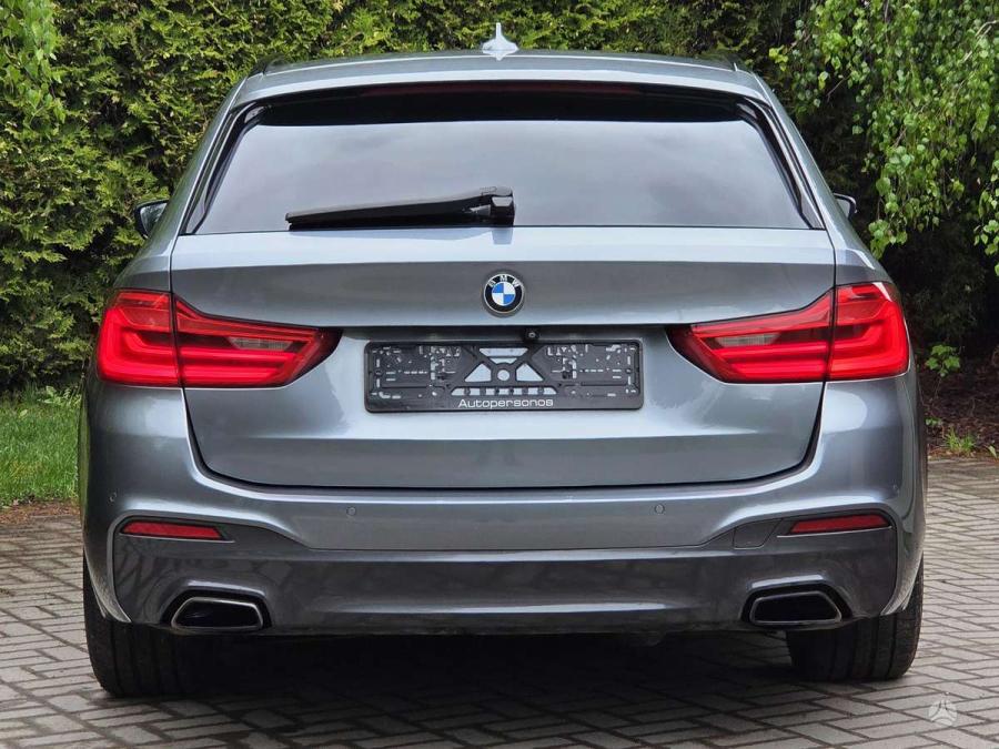 Grey BMW 530 2017 in Kaunas, with an engine capacity of 3.00 L and mileage of 279 thousand km for 19950 €, photo 6 on AUTOMOTO.COM.LV