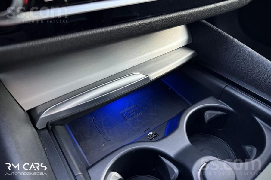 Grey BMW 530 2017 in Jelgava, with an engine capacity of 3.00 L and mileage of 0 thousand km for 16900 €, photo 21 on AUTOMOTO.COM.LV