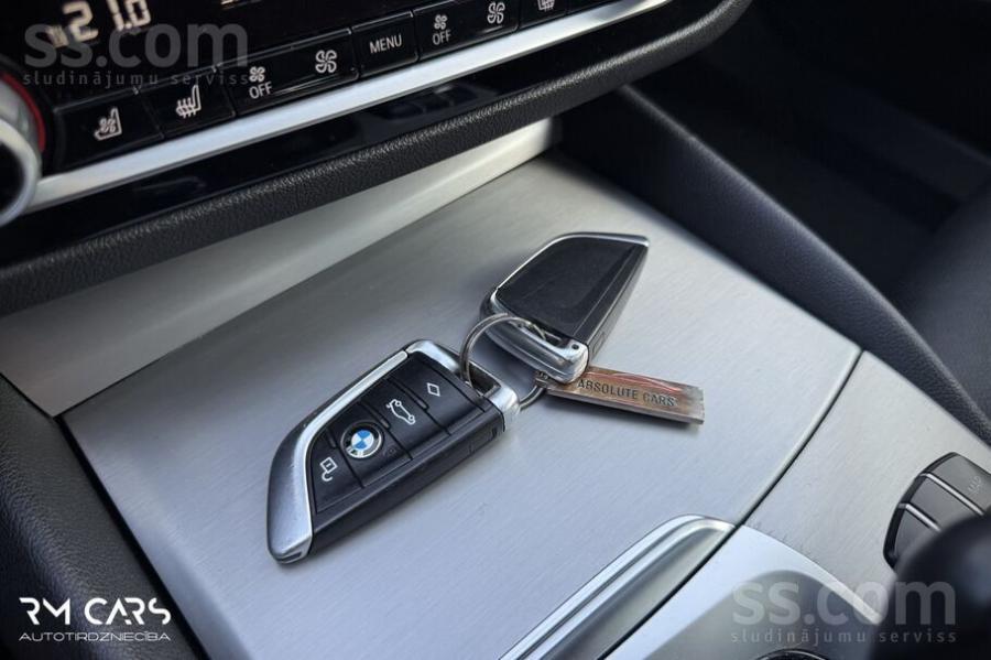 Grey BMW 530 2017 in Jelgava, with an engine capacity of 3.00 L and mileage of 0 thousand km for 16900 €, photo 22 on AUTOMOTO.COM.LV