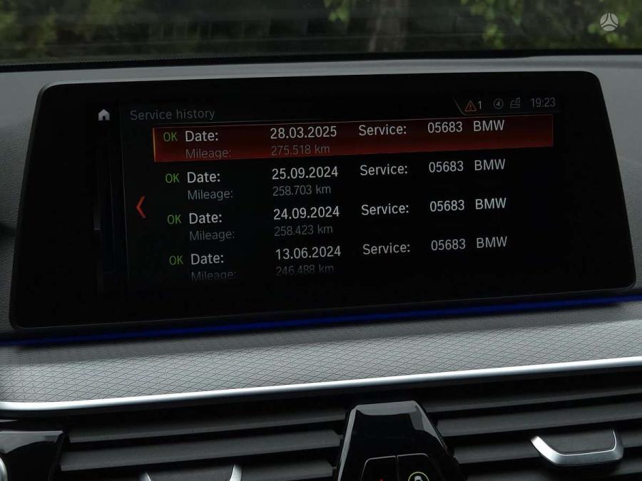 Pelēks BMW 530 2017 Kauņa, ar dzinēja tilpumu 3.00 L un nobraukumu 279 tūkst. km par 19500 €, foto 22 vietnē AUTOMOTO.COM.LV