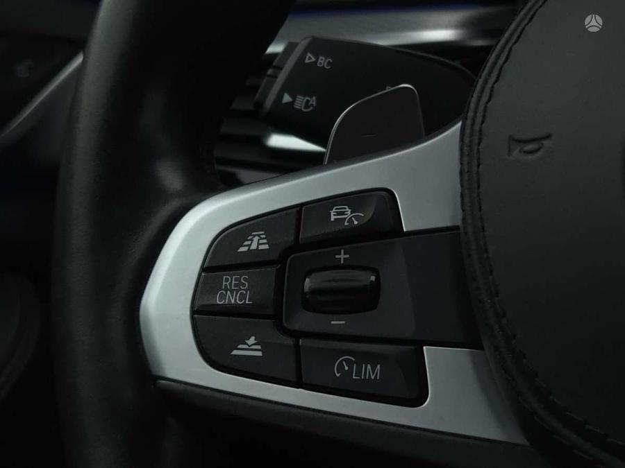 Pelēks BMW 530 2017 Kauņa, ar dzinēja tilpumu 3.00 L un nobraukumu 279 tūkst. km par 19500 €, foto 27 vietnē AUTOMOTO.COM.LV