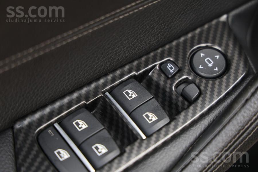 Grey BMW 530 2017 in Tukums, with an engine capacity of 3.00 L and mileage of 218 thousand km for 18900 €, photo 14 on AUTOMOTO.COM.LV