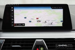 Grey BMW 530 2017 in Tukums, with an engine capacity of 3.00 L and mileage of 218 thousand km for 18900 €, photo 18 on AUTOMOTO.COM.LV