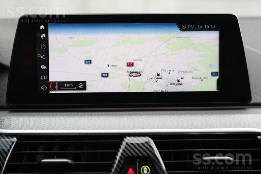 Grey BMW 530 2017 in Tukums, with an engine capacity of 3.00 L and mileage of 218 thousand km for 18900 €, photo 18 on AUTOMOTO.COM.LV