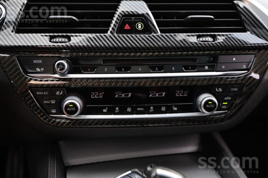 Grey BMW 530 2017 in Tukums, with an engine capacity of 3.00 L and mileage of 218 thousand km for 18900 €, photo 27 on AUTOMOTO.COM.LV