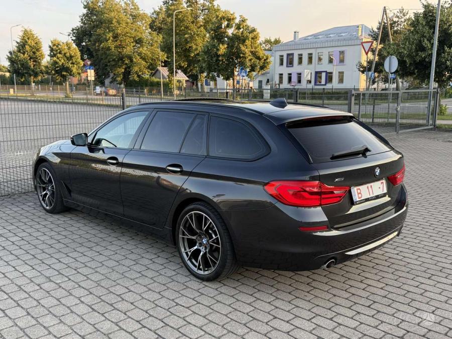 Pelēks BMW 530 2017 Joniškis, ar dzinēja tilpumu 2.99 L un nobraukumu 249 tūkst. km par 16700 €, foto 8 vietnē AUTOMOTO.COM.LV