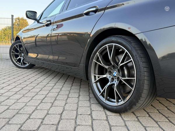Grey BMW 530 2017 in Joniskis, with an engine capacity of 2.99 L and mileage of 249 thousand km for 16700 €, photo 8 on AUTOMOTO.COM.LV