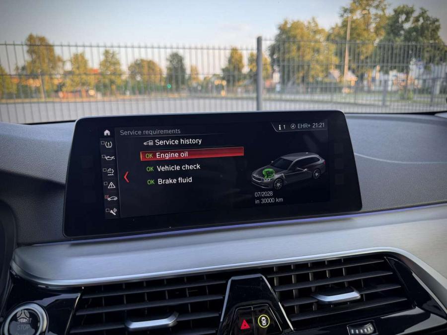 Pelēks BMW 530 2017 Joniškis, ar dzinēja tilpumu 2.99 L un nobraukumu 249 tūkst. km par 16700 €, foto 18 vietnē AUTOMOTO.COM.LV