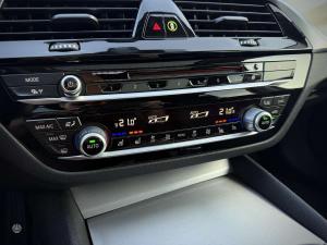 Pelēks BMW 530 2017 Joniškis, ar dzinēja tilpumu 2.99 L un nobraukumu 249 tūkst. km par 16700 €, foto 20 vietnē AUTOMOTO.COM.LV