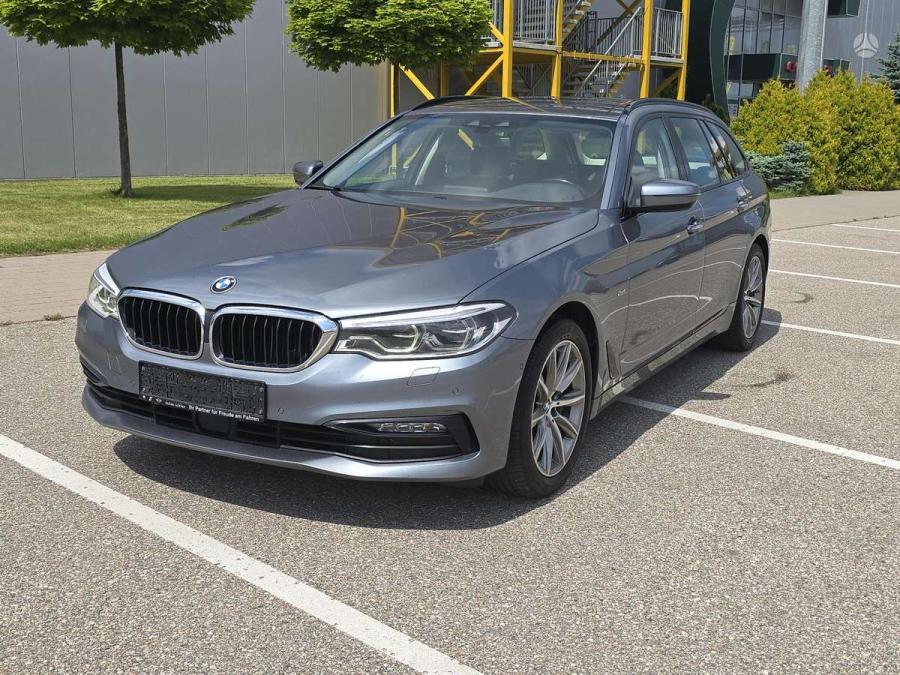 Pelēks BMW 530 2017 Viļņa, ar dzinēja tilpumu 2.99 L un nobraukumu 320 tūkst. km par 14800 €, foto 3 vietnē AUTOMOTO.COM.LV