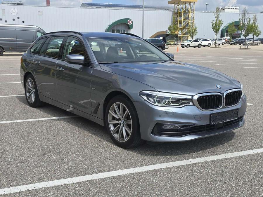 Pelēks BMW 530 2017 Viļņa, ar dzinēja tilpumu 2.99 L un nobraukumu 320 tūkst. km par 14800 €, foto 10 vietnē AUTOMOTO.COM.LV