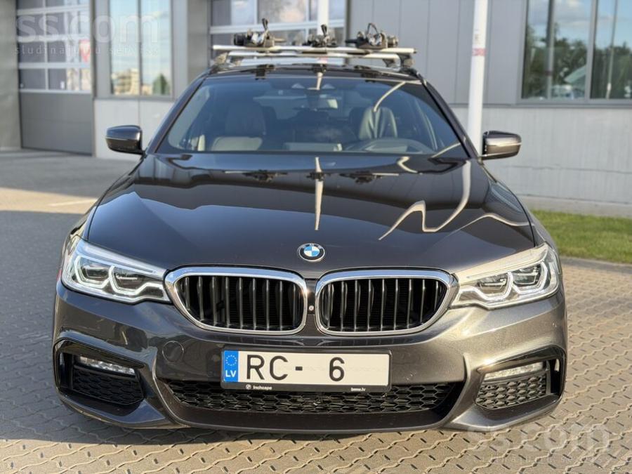 Grey BMW 530 2017 in Riga, with an engine capacity of 3.00 L and mileage of 275 thousand km for 18999 €, photo 10 on AUTOMOTO.COM.LV