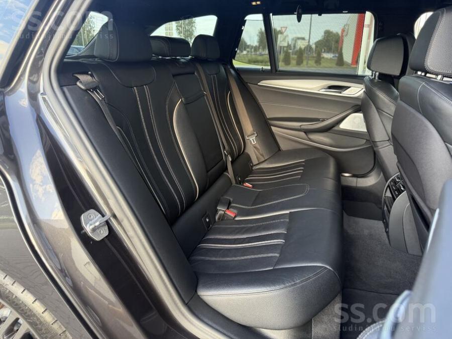Grey BMW 530 2017 in Riga, with an engine capacity of 3.00 L and mileage of 275 thousand km for 18999 €, photo 28 on AUTOMOTO.COM.LV