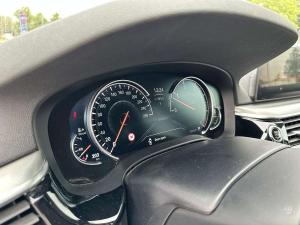 Pelēks BMW 530 2017 Klaipėda, ar dzinēja tilpumu 2.99 L un nobraukumu 300 tūkst. km par 16000 €, foto 31 vietnē AUTOMOTO.COM.LV