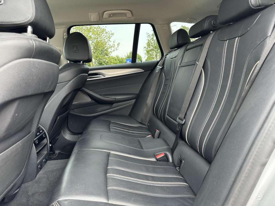 Pelēks BMW 530 2017 Klaipėda, ar dzinēja tilpumu 2.99 L un nobraukumu 300 tūkst. km par 16000 €, foto 32 vietnē AUTOMOTO.COM.LV