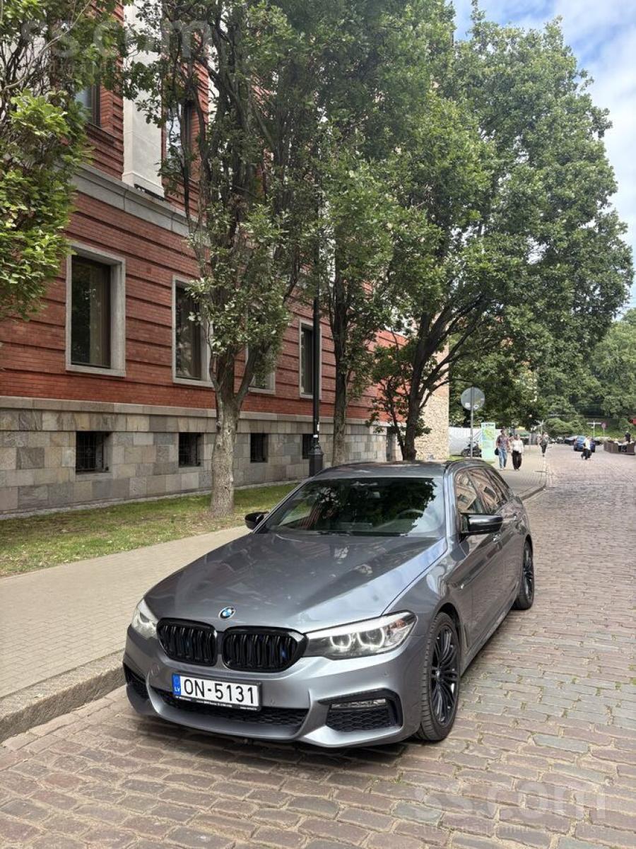 Grey BMW 530 2017 in Riga, with an engine capacity of 3.00 L and mileage of 153 thousand km for 20000 €, photo 8 on AUTOMOTO.COM.LV