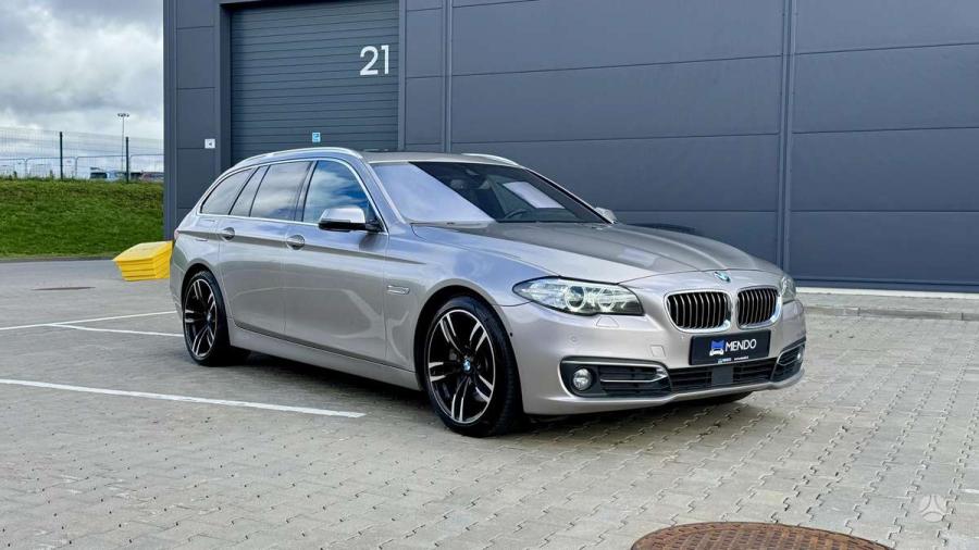 Grey BMW 530 2017 in Vilnius, with an engine capacity of 2.99 L and mileage of 235 thousand km for 13990 €, photo 4 on AUTOMOTO.COM.LV