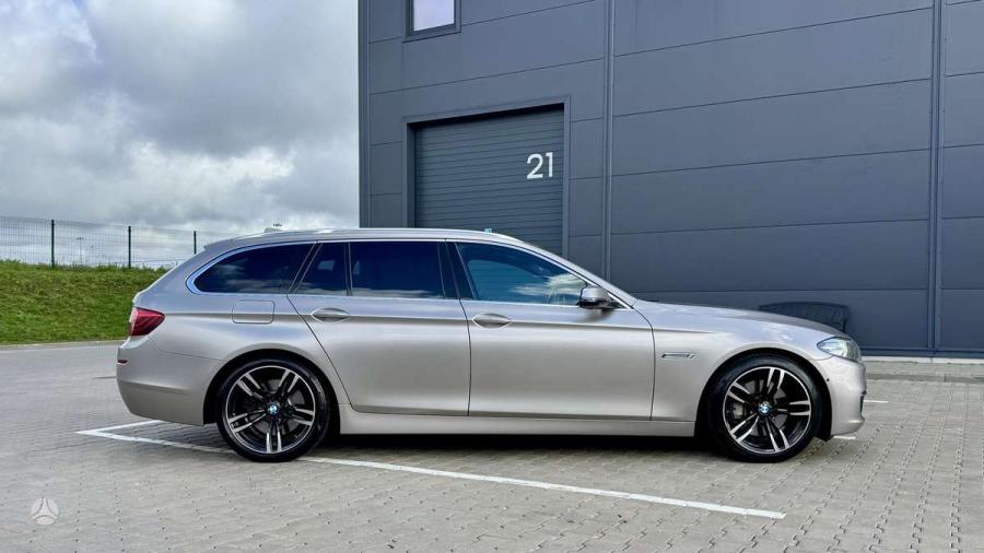 Grey BMW 530 2017 in Vilnius, with an engine capacity of 2.99 L and mileage of 235 thousand km for 13990 €, photo 6 on AUTOMOTO.COM.LV