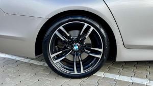 Grey BMW 530 2017 in Vilnius, with an engine capacity of 2.99 L and mileage of 235 thousand km for 13990 €, photo 10 on AUTOMOTO.COM.LV