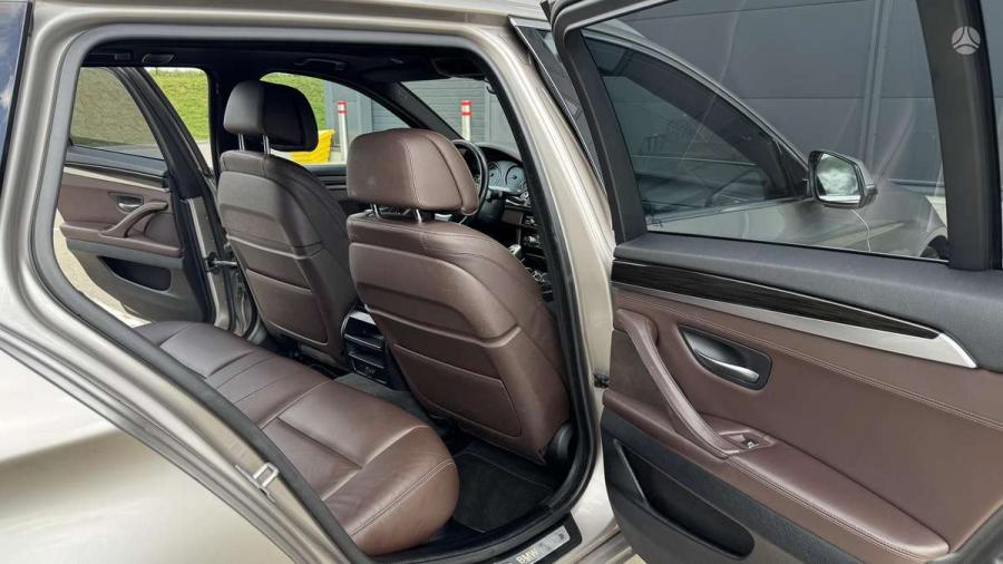 Grey BMW 530 2017 in Vilnius, with an engine capacity of 2.99 L and mileage of 235 thousand km for 13990 €, photo 21 on AUTOMOTO.COM.LV