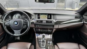 Grey BMW 530 2017 in Vilnius, with an engine capacity of 2.99 L and mileage of 235 thousand km for 13990 €, photo 25 on AUTOMOTO.COM.LV