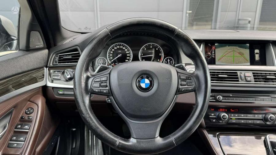 Grey BMW 530 2017 in Vilnius, with an engine capacity of 2.99 L and mileage of 235 thousand km for 13990 €, photo 26 on AUTOMOTO.COM.LV
