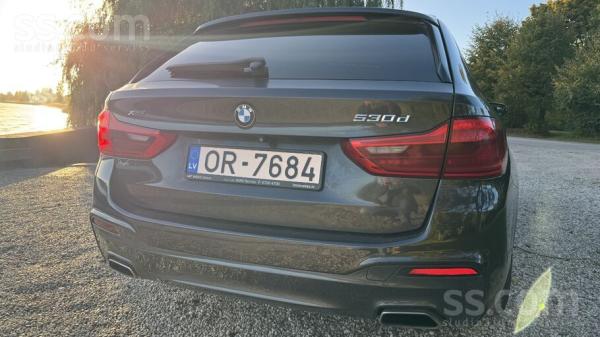 BMW 530 2017 in Riga on AUTOMOTO.COM.LV Grey BMW 530 2017 in Riga, with an engine capacity of 3.00 L and mileage of 316 thousand km for 21500 €, photo 9 on AUTOMOTO.COM.LV