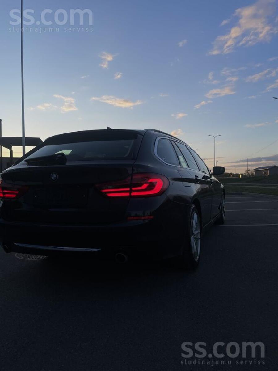 Grey BMW 530 2018 in Daugavpils, with an engine capacity of 3.00 L and mileage of 250 thousand km for 20000 €, photo 3 on AUTOMOTO.COM.LV