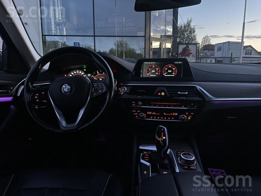Grey BMW 530 2018 in Daugavpils, with an engine capacity of 3.00 L and mileage of 250 thousand km for 20000 €, photo 7 on AUTOMOTO.COM.LV