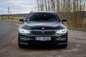 Grey BMW 530 2018 in Elektrenai, with an engine capacity of 2.99 L and mileage of 207 thousand km for 19300 €, photo 2 on AUTOMOTO.COM.LV