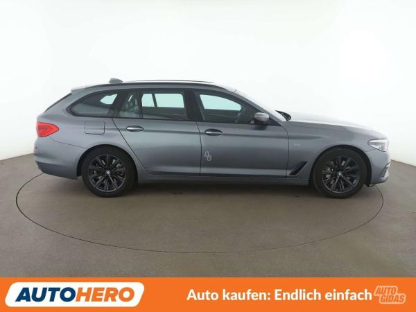 Grey BMW 530 2018 in Kaunas, with an engine capacity of 3.00 L and mileage of 89 thousand km for 32496 €, photo 7 on AUTOMOTO.COM.LV