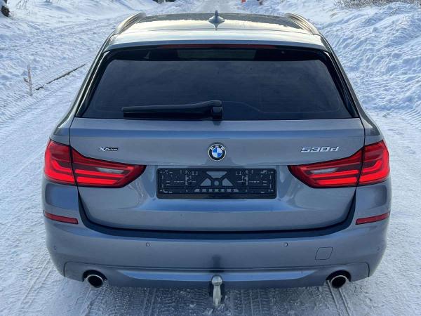Grey BMW 530 2018 in Vilnius, with an engine capacity of 2.99 L and mileage of 170 thousand km for 21900 €, photo 3 on AUTOMOTO.COM.LV