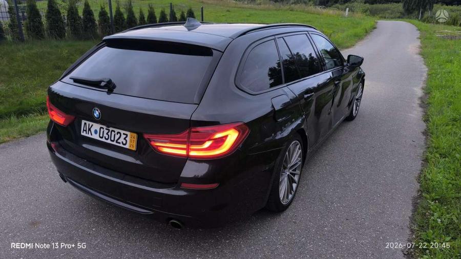 Grey BMW 530 2018 in Vilnius, with an engine capacity of 2.99 L and mileage of 218 thousand km for 14990 €, photo 8 on AUTOMOTO.COM.LV
