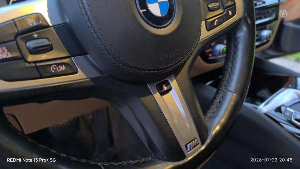 Grey BMW 530 2018 in Vilnius, with an engine capacity of 2.99 L and mileage of 218 thousand km for 14990 €, photo 9 on AUTOMOTO.COM.LV