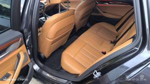 Grey BMW 530 2018 in Vilnius, with an engine capacity of 2.99 L and mileage of 218 thousand km for 14990 €, photo 13 on AUTOMOTO.COM.LV