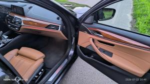Grey BMW 530 2018 in Vilnius, with an engine capacity of 2.99 L and mileage of 218 thousand km for 14990 €, photo 27 on AUTOMOTO.COM.LV