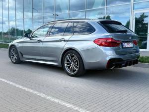 Grey BMW 530 2018 in Rezekne, with an engine capacity of 3.00 L and mileage of 270 thousand km for 20990 €, photo 5 on AUTOMOTO.COM.LV
